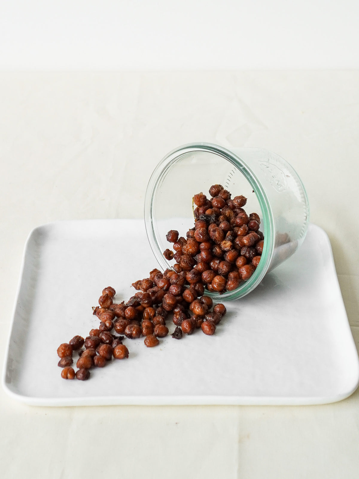 Paprika Roasted Chickpeas– Farandole by Plain Vanilla